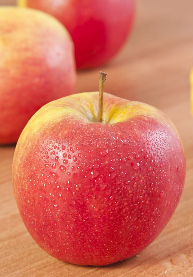 Conjunto De Manzanas Fotos De Stock - Descarga 4,638 Fotos Libres de ...