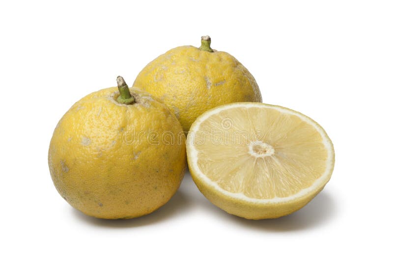 Las Naranjas De Bergamota Colorean Amarillo Aislado En El Fondo Blanco ...