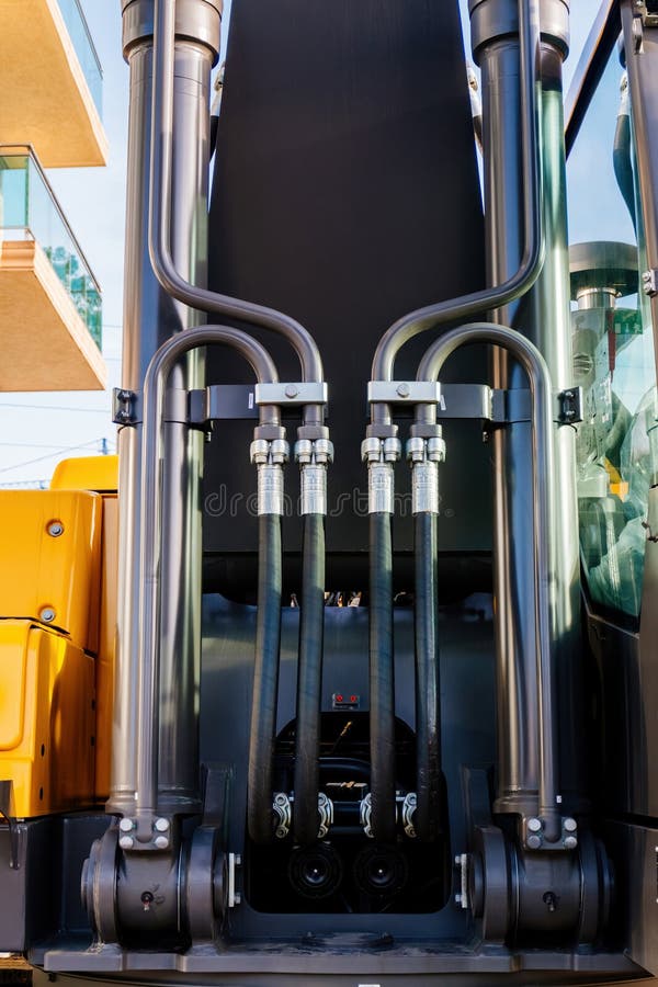 Connected Hydraulic Pressure Pipes System of Construction Machinery ...