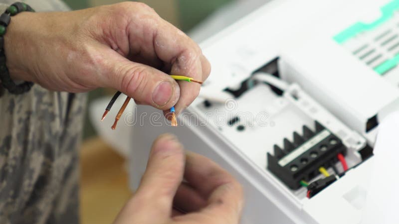 Connection of Electrical Wires of Electrical Appliances, Split Systems ...
