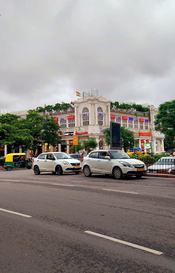 Connought road editorial image. Image of lane, city - 258090500