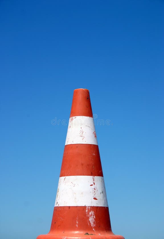 Cono immagine stock. Immagine di segnale, obbligazione - 5076029