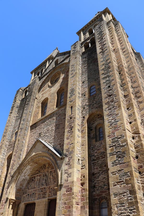 Paragliding editorial image. Image of paragliding, wing - 62143705