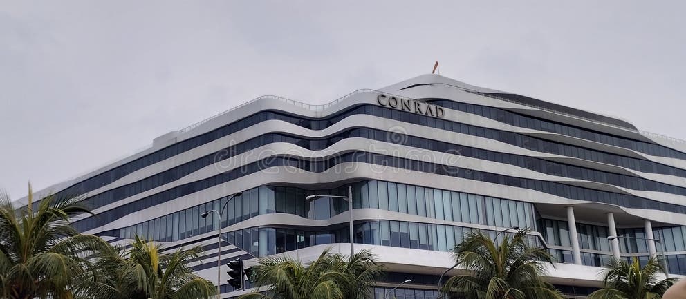 Conrad Building at SM MOA by the Bay View Editorial Photography - Image ...