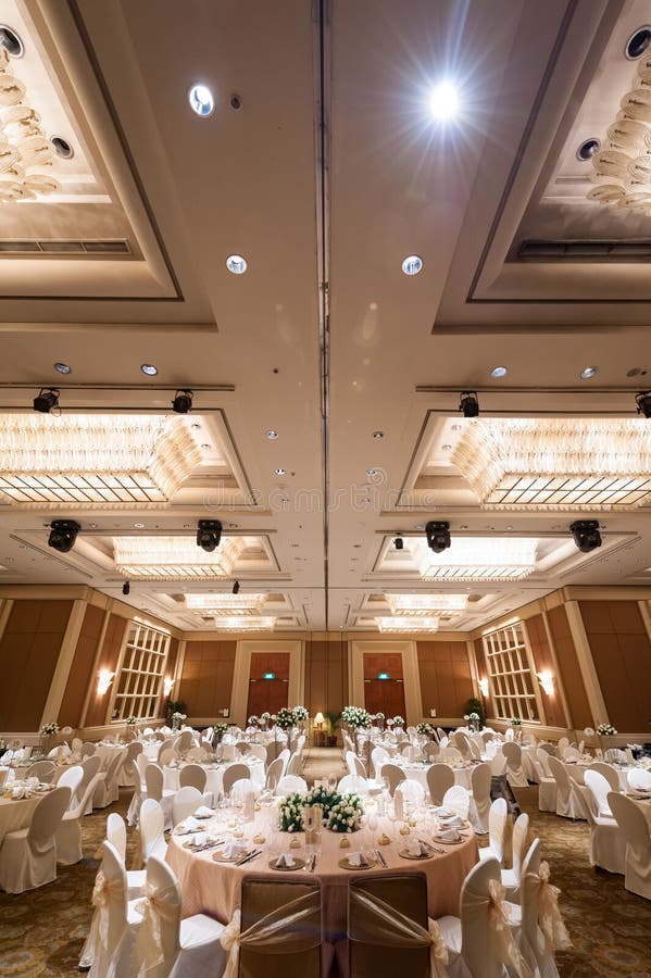 Conrad Centennial Hotel Wedding Banquet Setup Stock Photos - Free ...