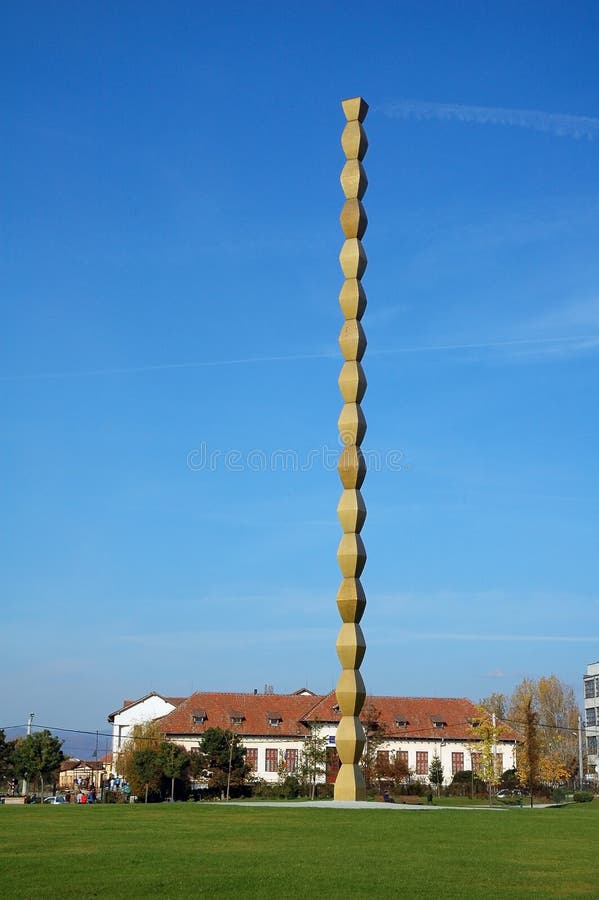 The Endless Column - Coloana Infinitului Stock Image - Image of statue ...