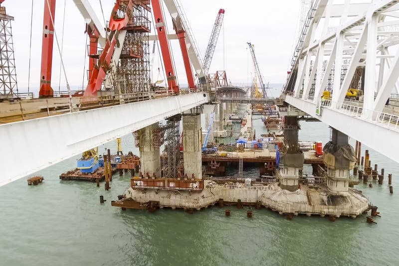 Construction of the Bridge. Engineering Facilities for the Construction ...