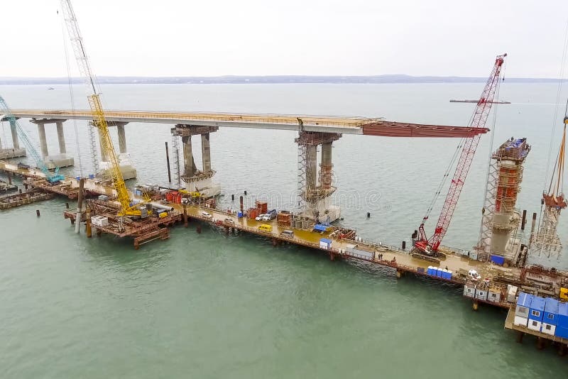 Construction of the Bridge. Engineering Facilities for the Construction ...