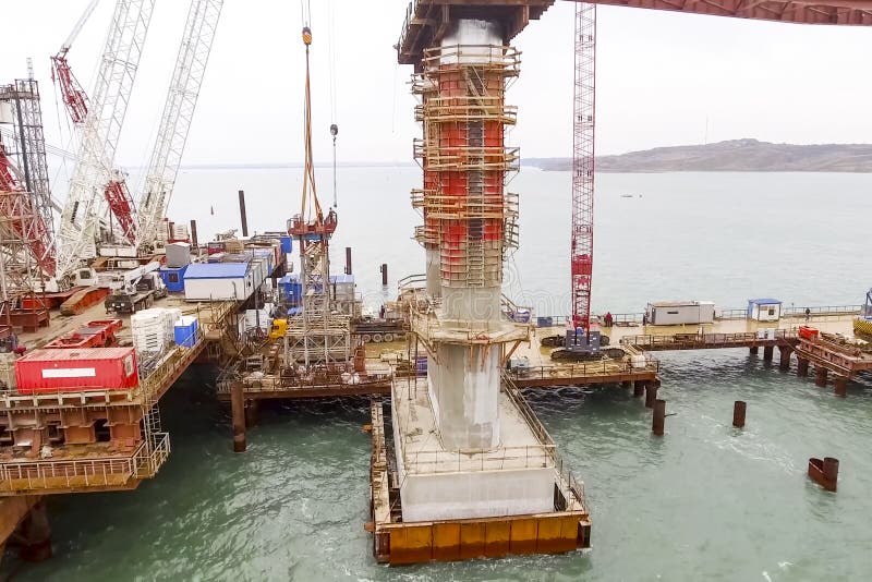 Construction of the Bridge. Engineering Facilities for the Construction ...