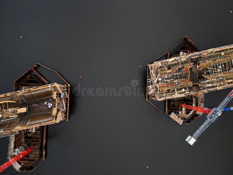 Construction Bridge Ove River Casting Concrete Wire Struts Stock Photos ...