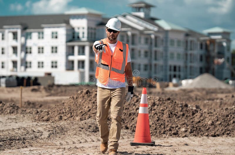 Construction Builder in Building Uniform on Buildings Construction ...