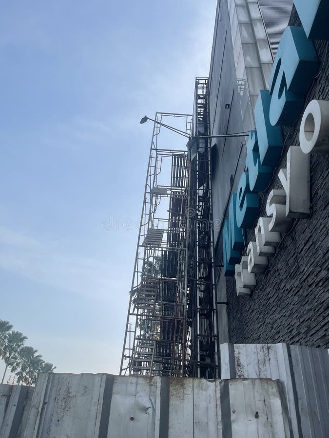 Construction editorial photo. Image of building, scaffolding - 261793631