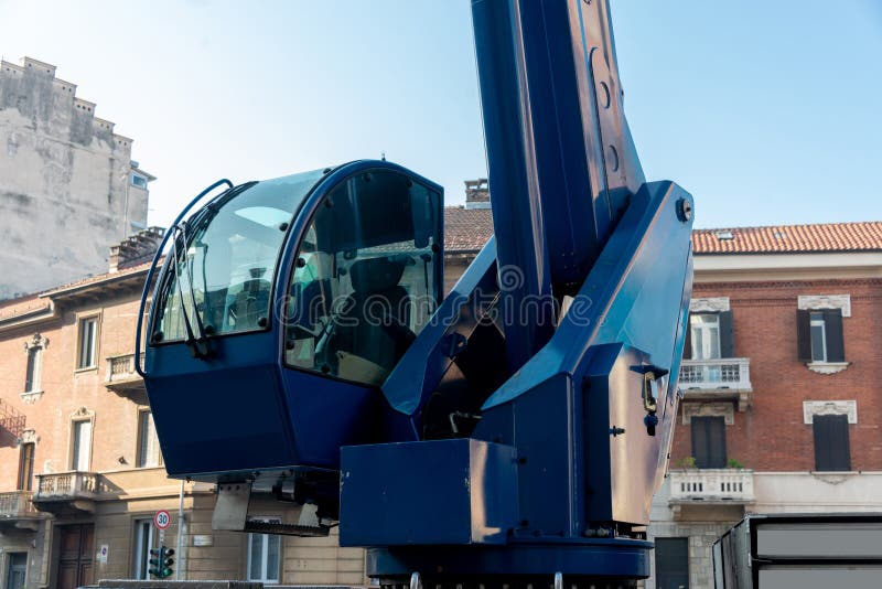 Construction Cranes and Building Tools, Essential Equipment for ...