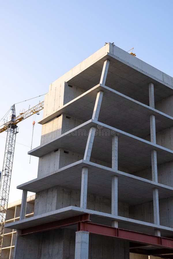 Construction D'une Tour Monolithique Image stock - Image du structures ...