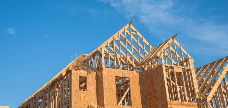 Construction En Bois En Gros Plan De Maison De Toit De Pignon Photo ...