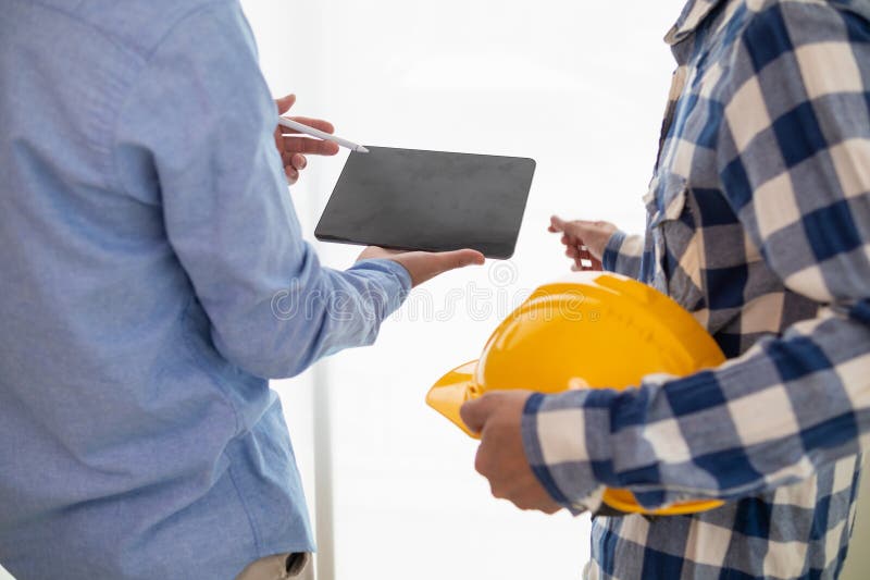 Construction Engineers Discuss and Exchange Ideas with Architects To ...