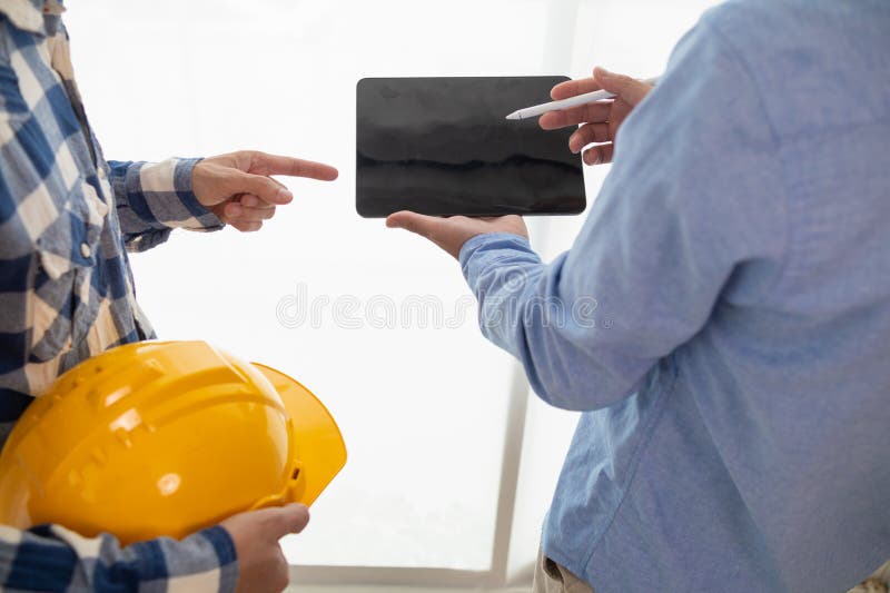 Customer Construction of a Country House Verifies the Workflow W Stock ...