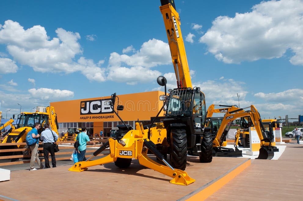 Construction equipment editorial image. Image of tractor - 31571205