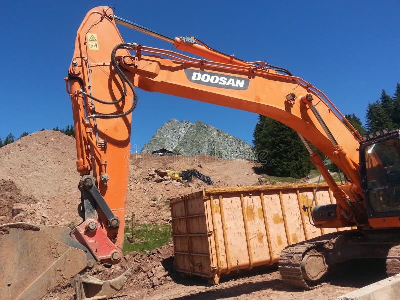 Construction Equipment, Vehicle, Bulldozer, Soil Stock Photo - Image of ...