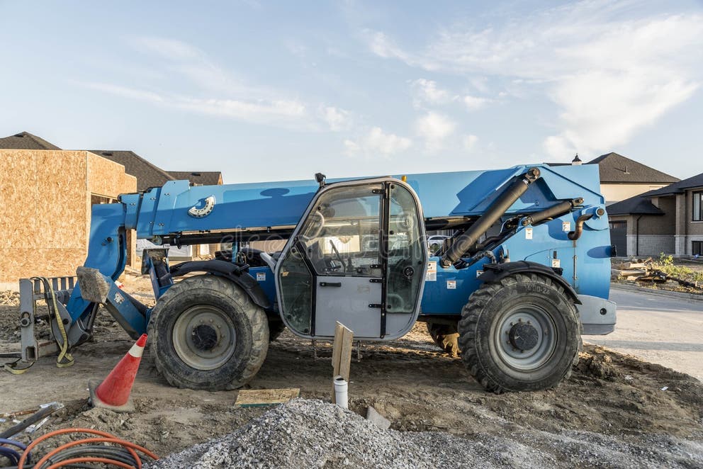 Construction Heavy Equipment Editorial Stock Image - Image of boom ...