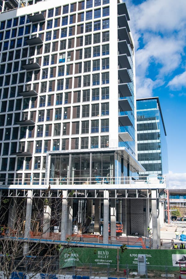 Construction of a High-rise Building in Reston, Virginia Editorial ...