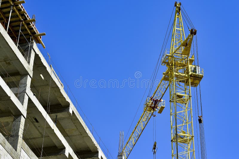 The Construction of High-rise Buildings, the Supply of Building ...