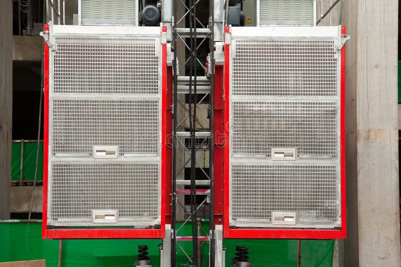 Construction hoist lift stock photo. Image of build, business - 22061836