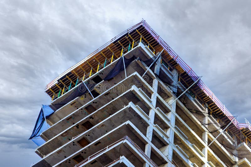 During Construction of Large American Cities, Skyscraper Structures are ...