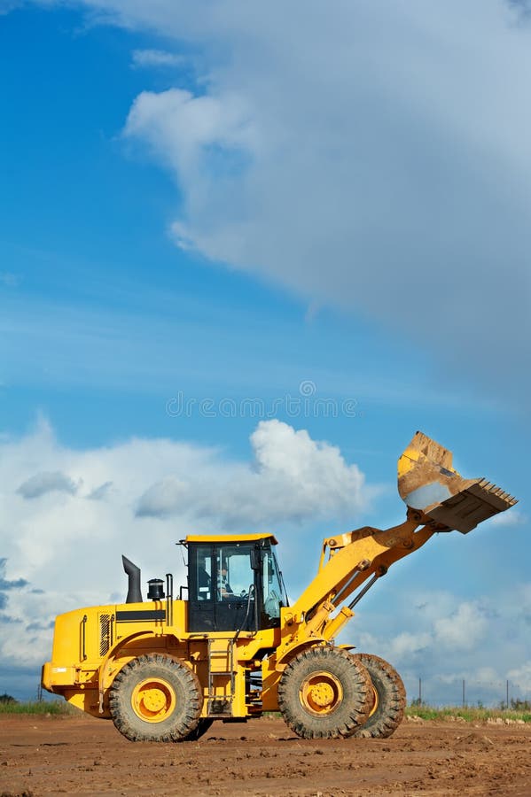 Construction Loader Excavator Stock Photo - Image of earthmover, ground ...