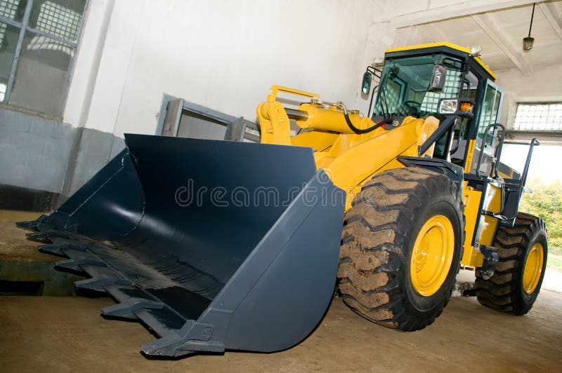 Construction Machinery Repair Stock Photo - Image of bulldozer, duty ...