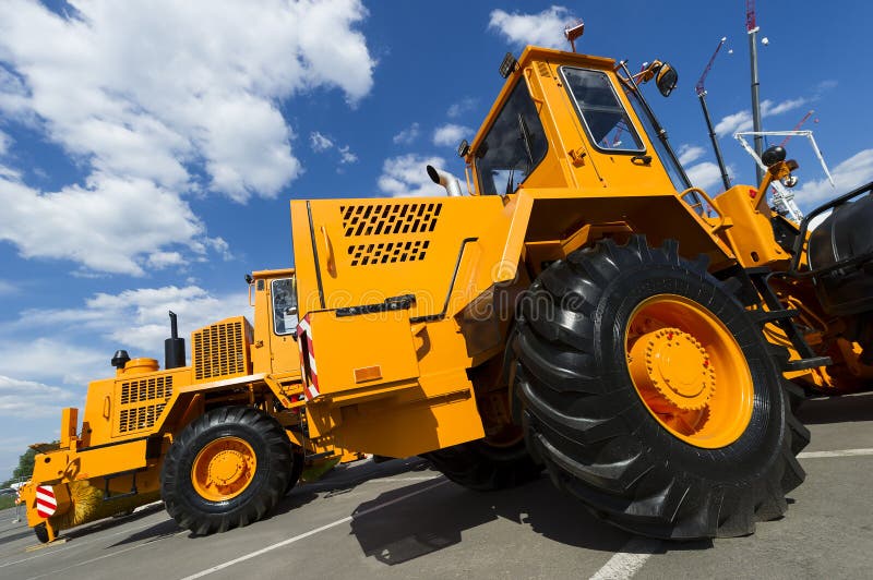 175 Orange Front End Loader Photos - Free & Royalty-Free Stock Photos ...