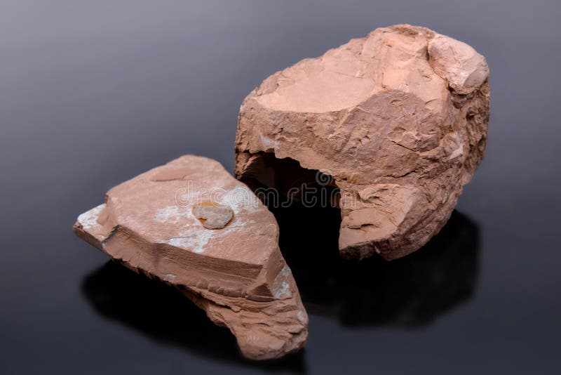 Construction Minerals, Clay Stock Photo - Image of black, construction ...