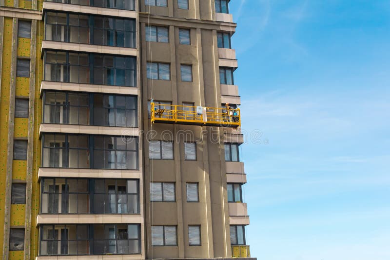 Construction of a Multi-storey Building with Hoist Work Platform ...