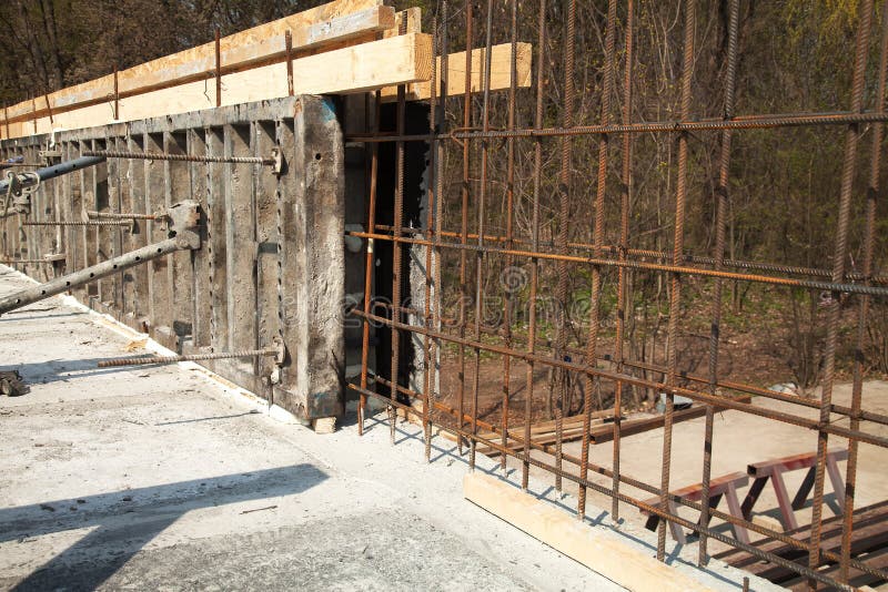 Construction of a New Building, Binding of Reinforcement Stock Photo ...