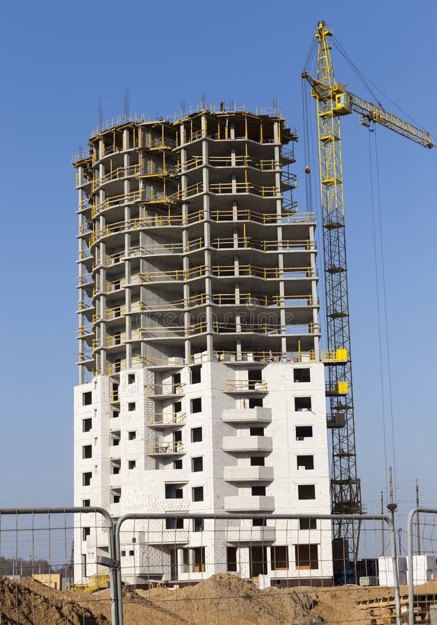 Monolithic Building - Slip Formwork. the Construction of a Precast ...