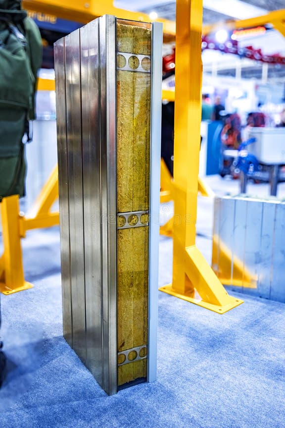 Construction Panel with Insulation and Metal Cladding for Building ...