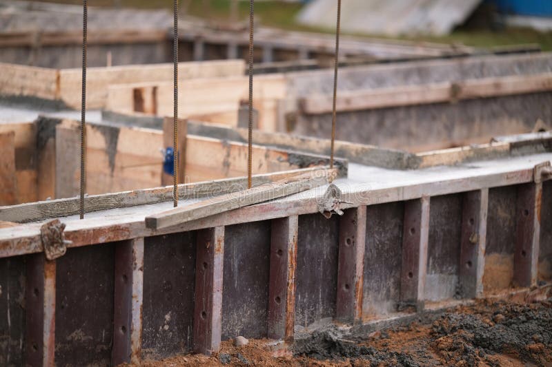 Construction of Pile-grillage Foundation. Monolithic Foundation with ... Construction of Pile-grillage Foundation. Monolithic Foundation with ...