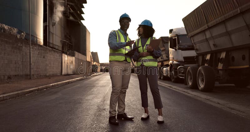 Construction, Planning and People Meeting on Tablet for Inspection ...