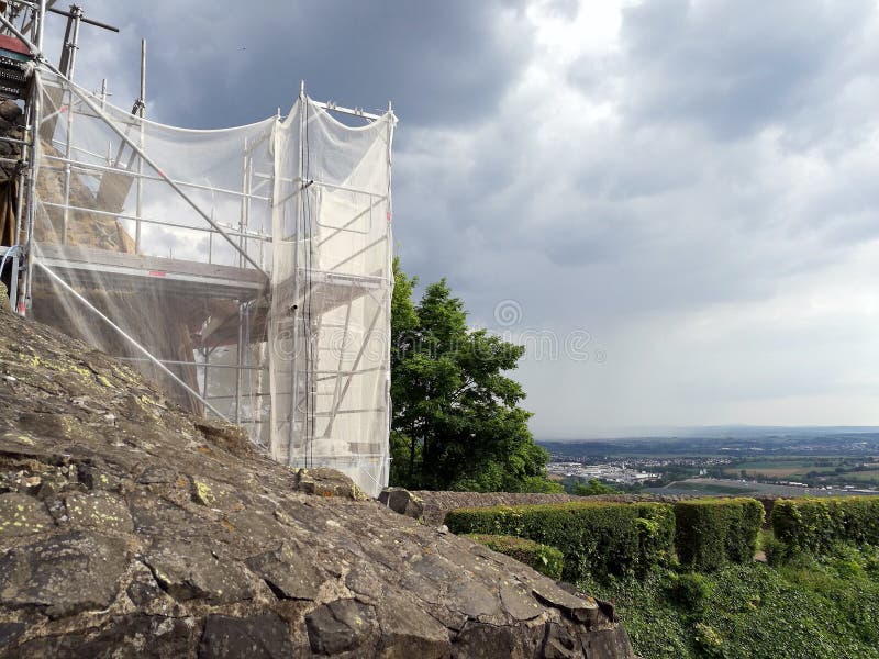Construction Process of an Apartment Building Surrounded by Greenery ...