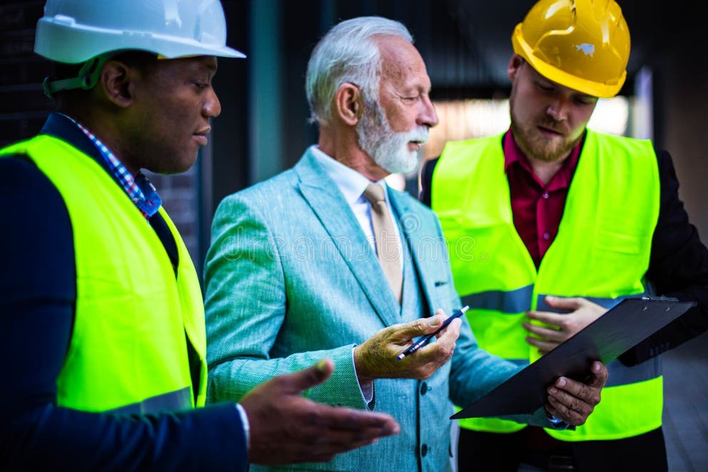 Construction Site Boss Has a Conversation with the Architects Stock ...