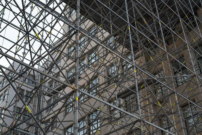 Extensive Scaffolding Providing Platforms for Work in Progress on a ...