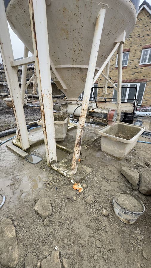 Construction Site Concrete Hopper Bins Stock Photos - Free & Royalty ...
