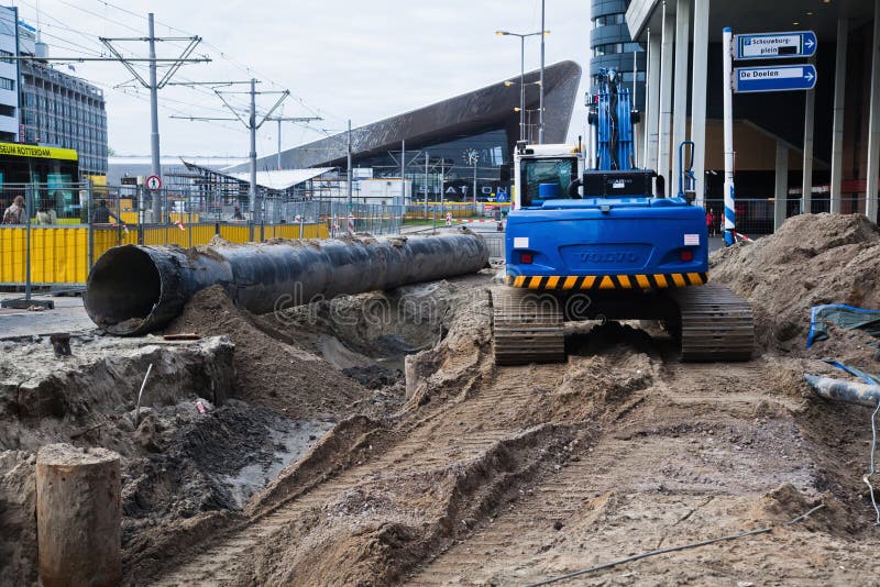 Construction Site at the Main Station in Rotterdam Editorial Stock ...