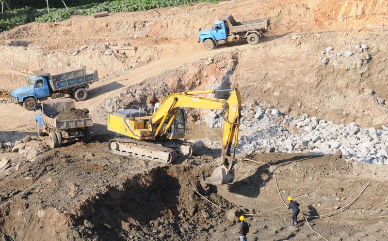 The Construction Site Rooter Stock Photo - Image of truck, workers: 7291614