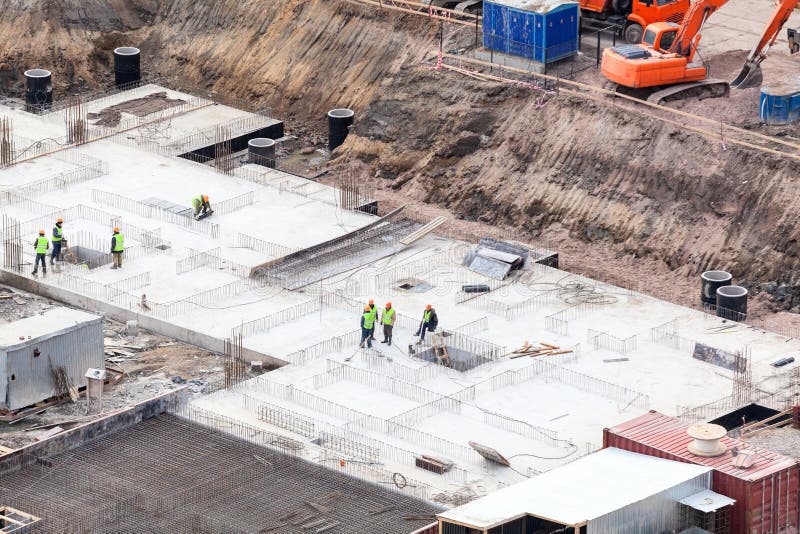 Construction Site with Workers Stock Image - Image of piles, heavy ...