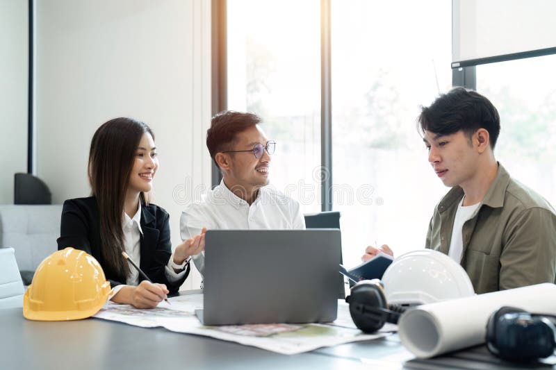 Construction and Structure of Engineer or Architect Meeting for Project ...