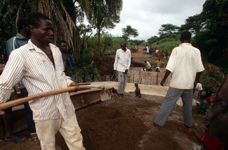 Construction in Uganda editorial photo. Image of africa - 25774316
