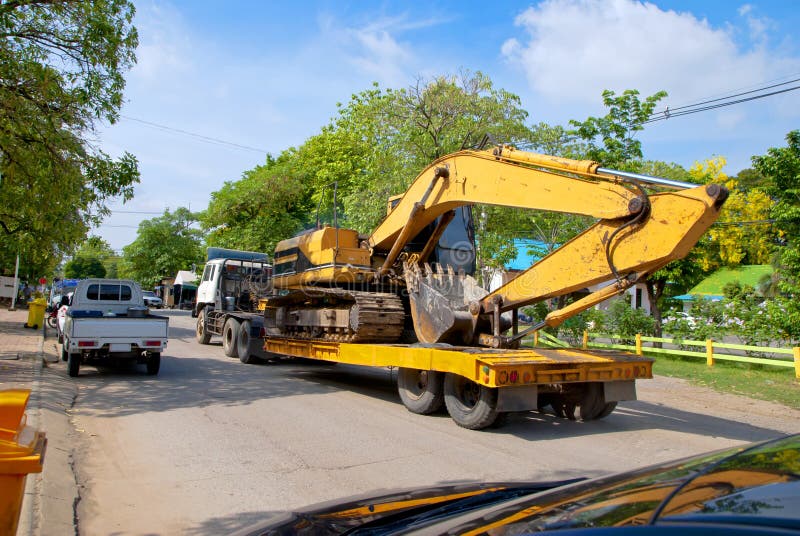 Construction vehicles editorial image. Image of scoop - 92046595
