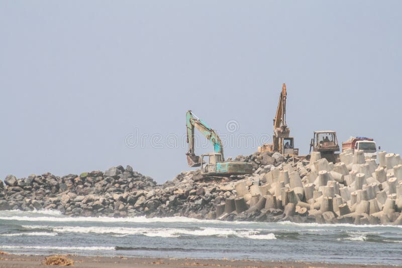 Construction of a Wave Breaker at Glagah Beach in Yogyakarta with Heavy ...