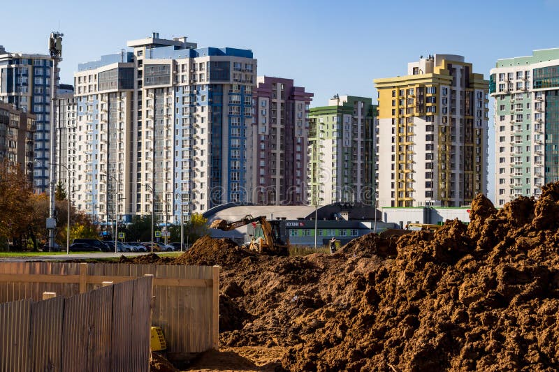 Construction Work Against the Backdrop of High-rise Urban Development ...